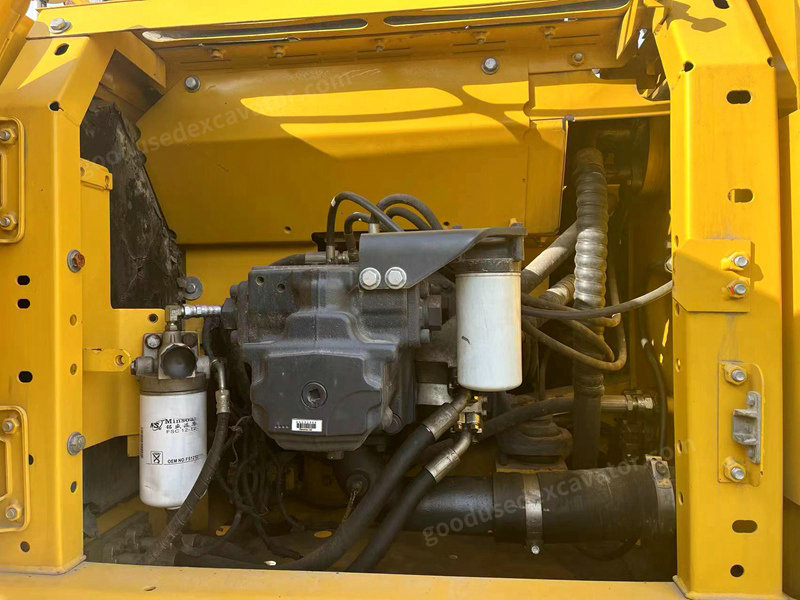 Komatsu PC240-8_Komatsu_Excavators_Zhongzhi Construction Machinery