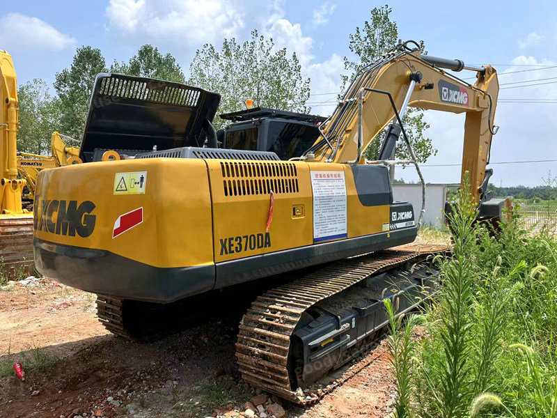 XCMG 370D_XuGong_Excavators_Zhongzhi Construction Machinery