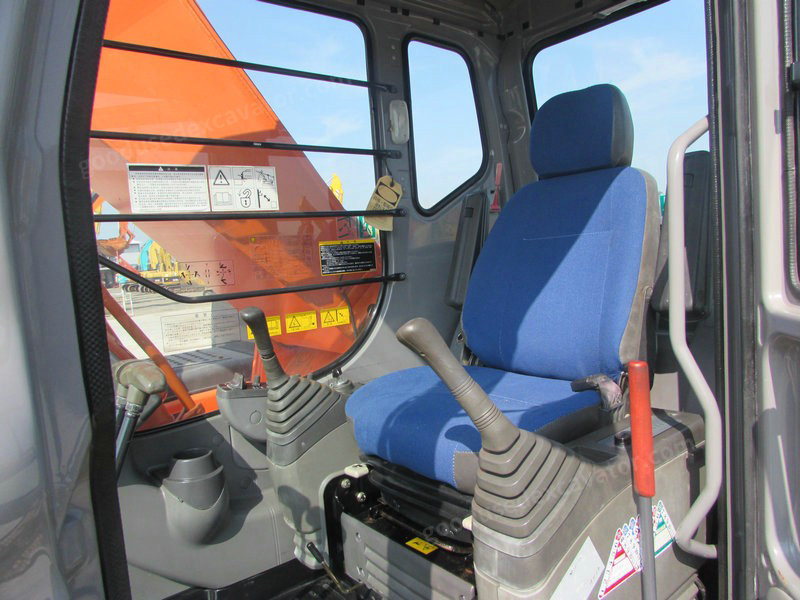 Hitachi ZX230_Hitachi_Excavators_Zhongzhi Construction Machinery